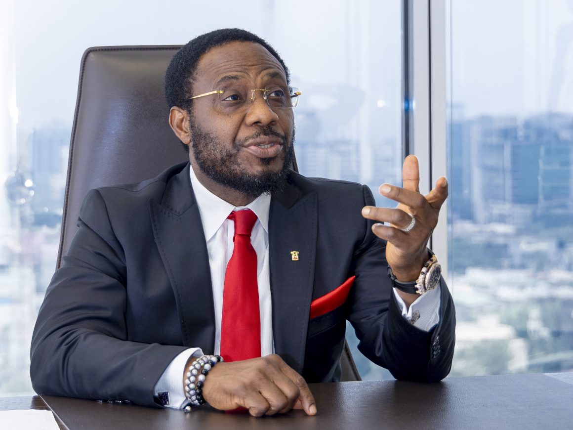 Sir Mufti Hamid Patel Biography: Age, Education, Life, Career ...